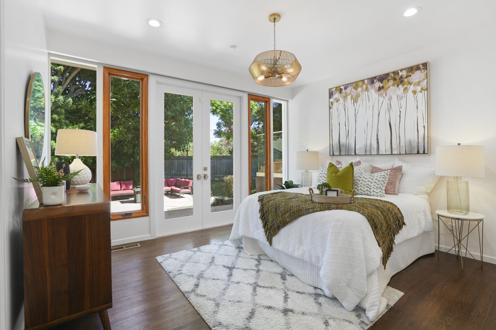 Photo 7 of 10 in This $2.5M Home by Frank Lloyd Wright Jr. Is a ...