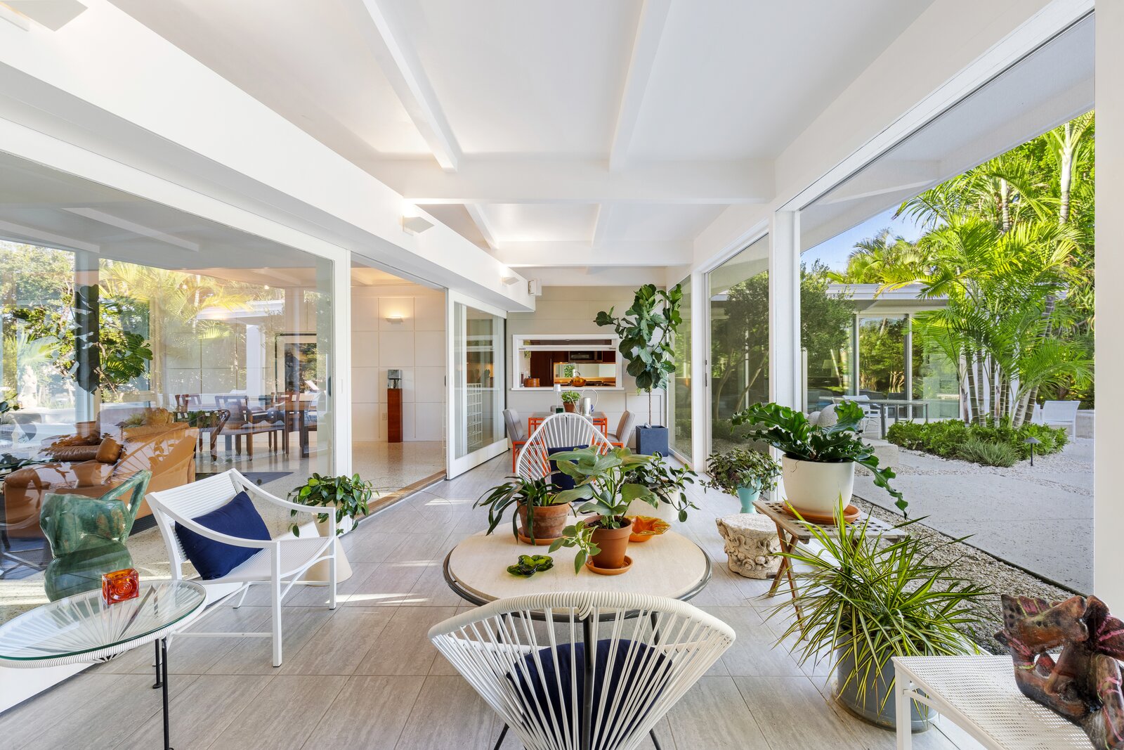 Photo 4 of 10 in After a Three-Decade Reno, a Breezy Florida Midcentury Seeks $5M - Dwell
