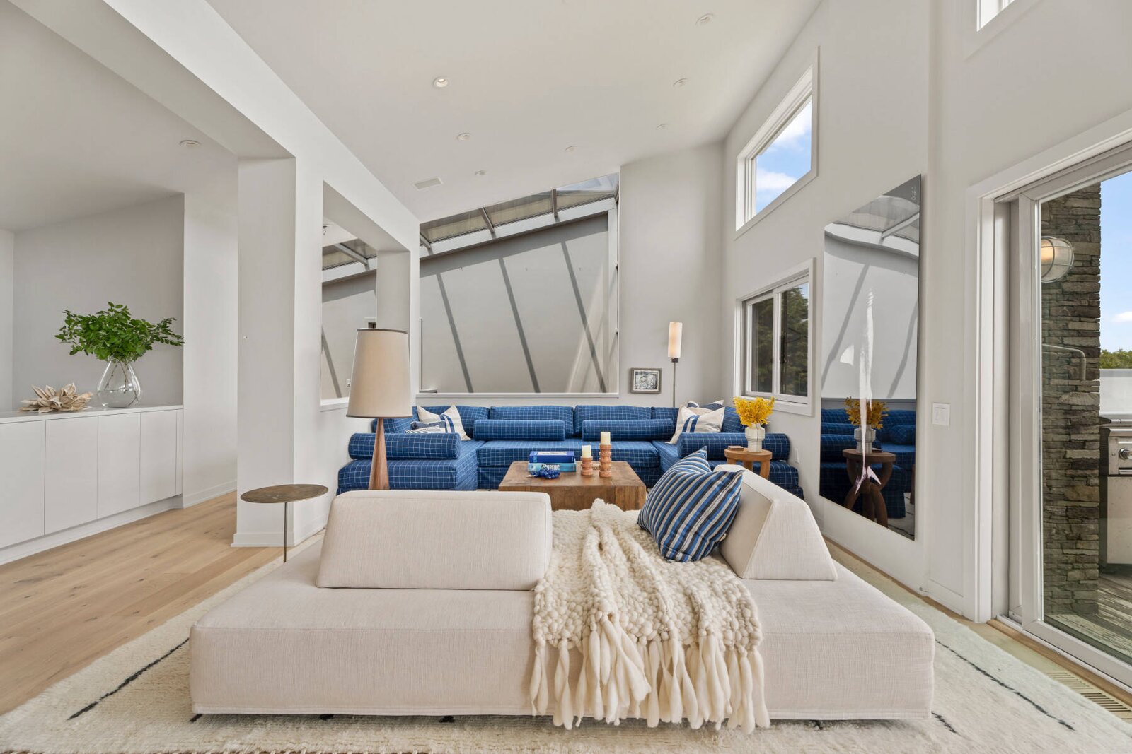 Photo 6 of 10 in In Montauk, a Wooden Wonder Steps From the Beach Seeks ...