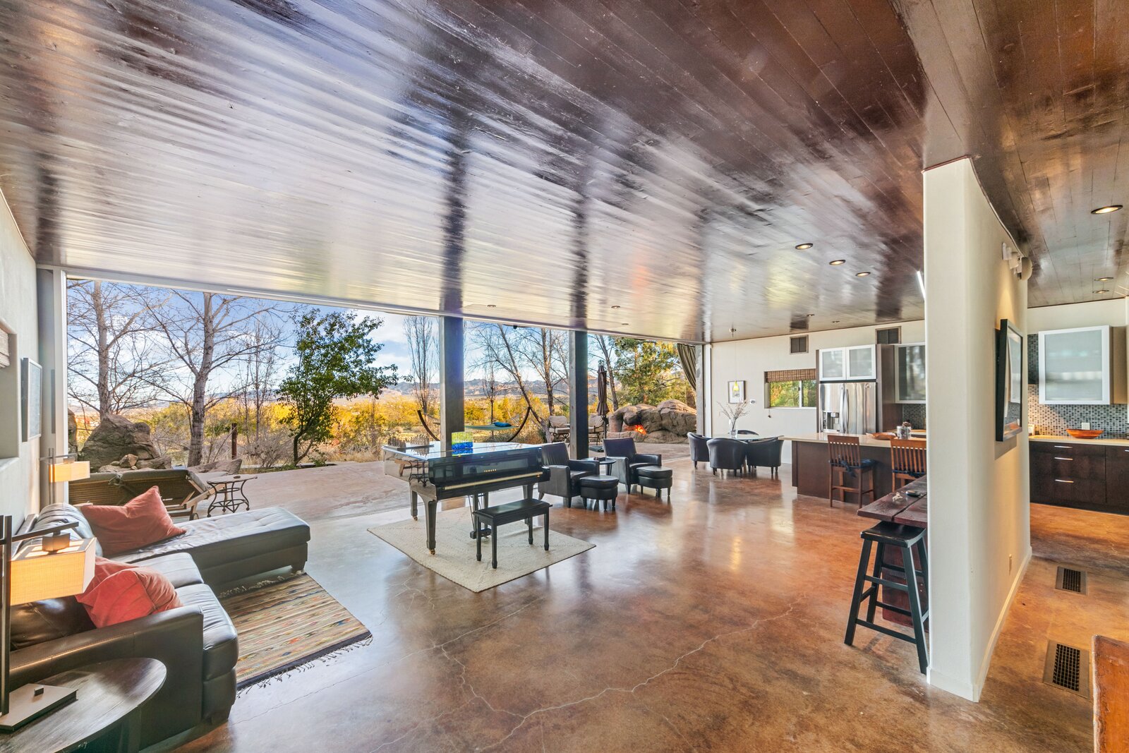 Photo 3 of 10 in Asking $1.3M, This Boulder-Shaped Home Is Not Your ...