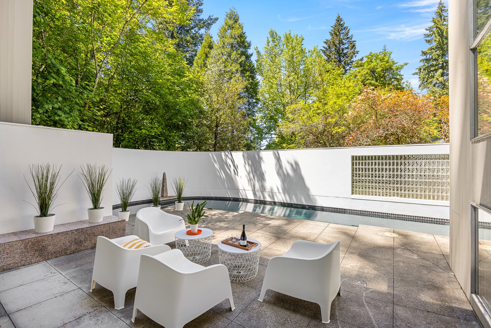 Photo 11 of 13 in The ’80s Are Alive and Well in This Pristine Glass ...