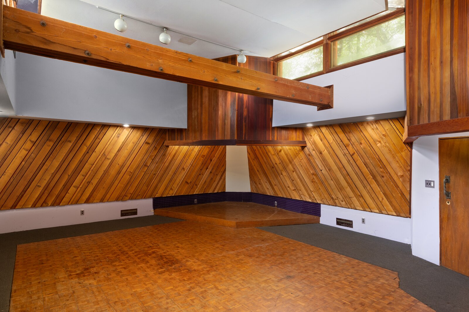 Photo 6 of 6 in Bob Dylan Played at This Legendary L.A. Recording ...