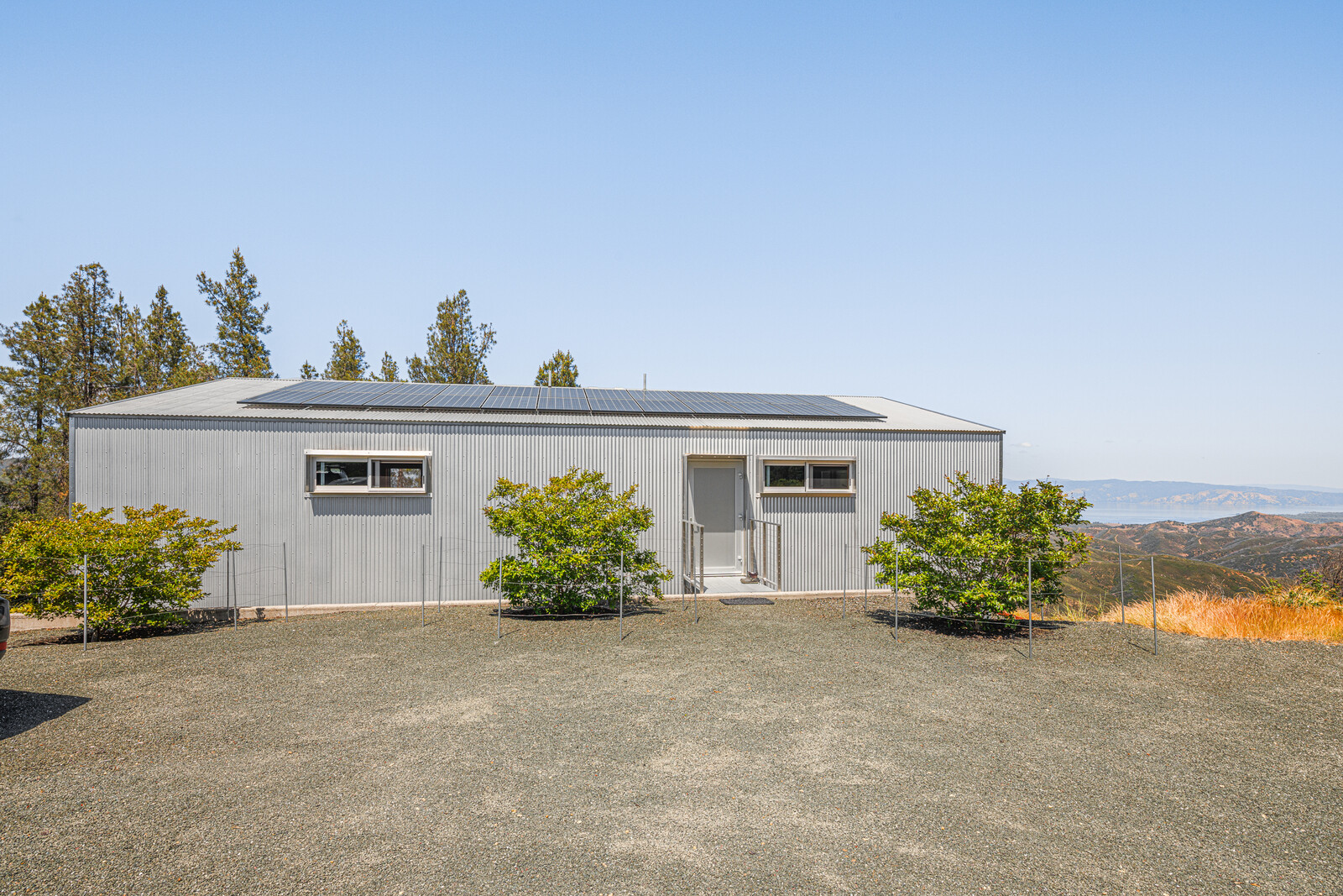 Photo 9 of 11 in This $975K Off-Grid Prefab in Northern California ...