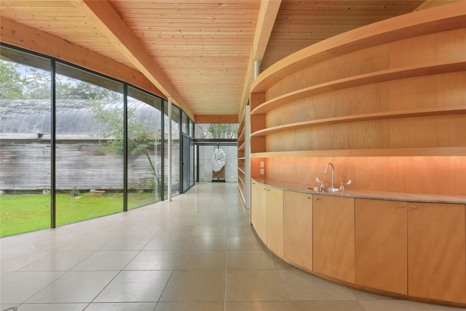 Photo 6 of 10 in Architect Victor Lundy’s Home Lists for $1.7M Near ...