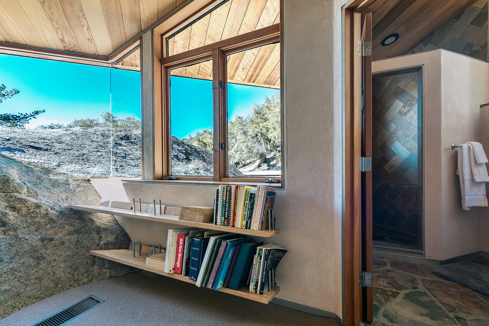 Photo 5 of 16 in This $2M Home Near Palm Springs Has a Boulder in the Bathroom - Dwell