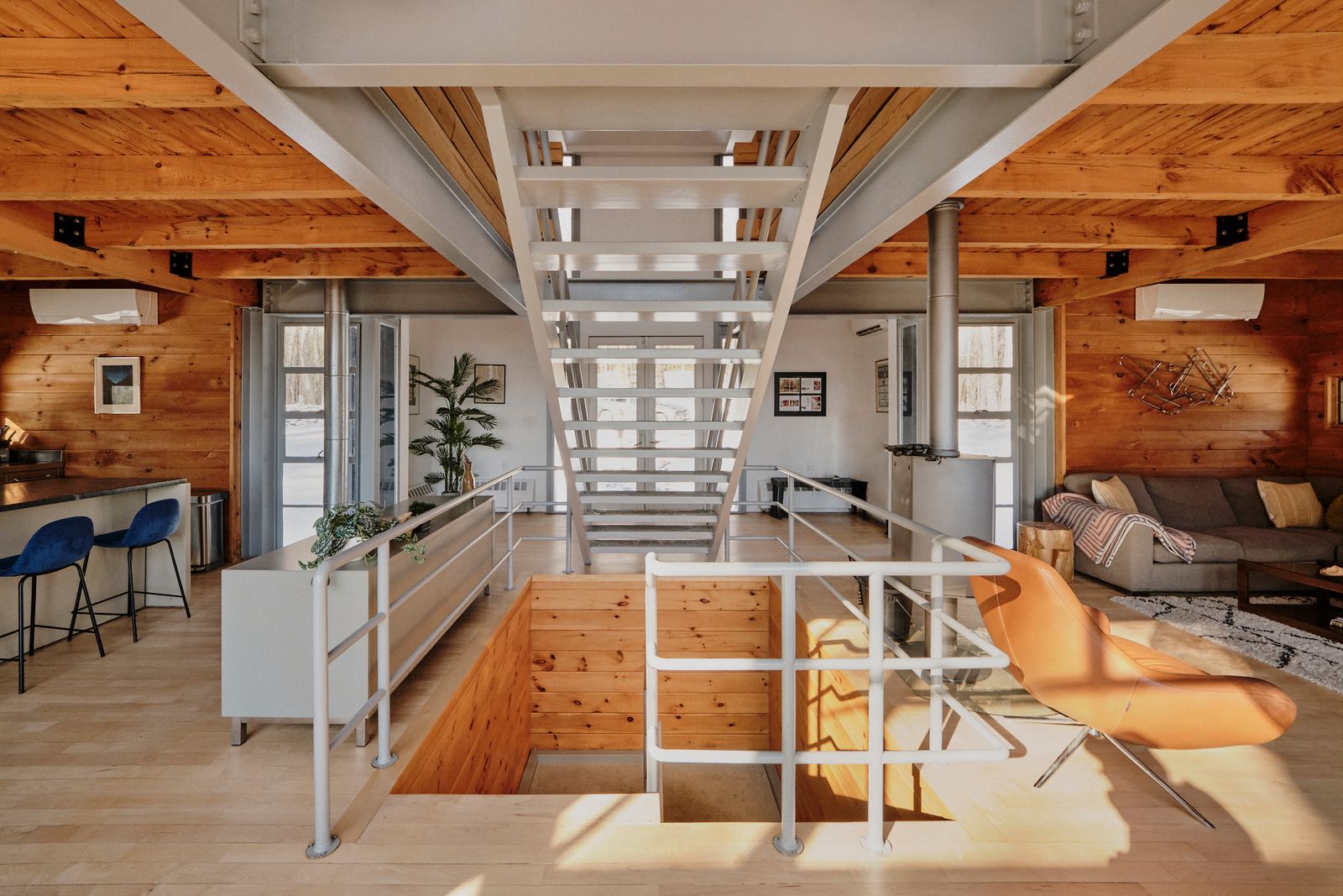 Photo 7 of 15 in This $1.3M Glass “Tree House” Is not Your Average ...