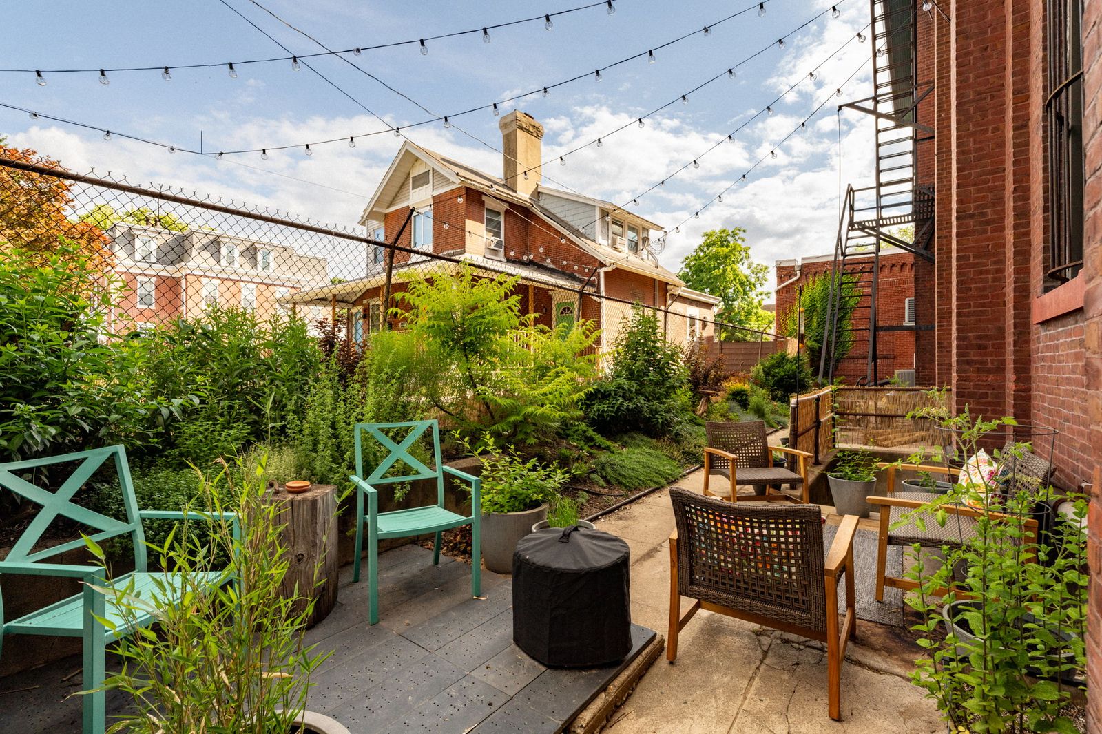 Photo 16 of 16 in In Philly, a Home in a Historic Brick Bank Hits the ...