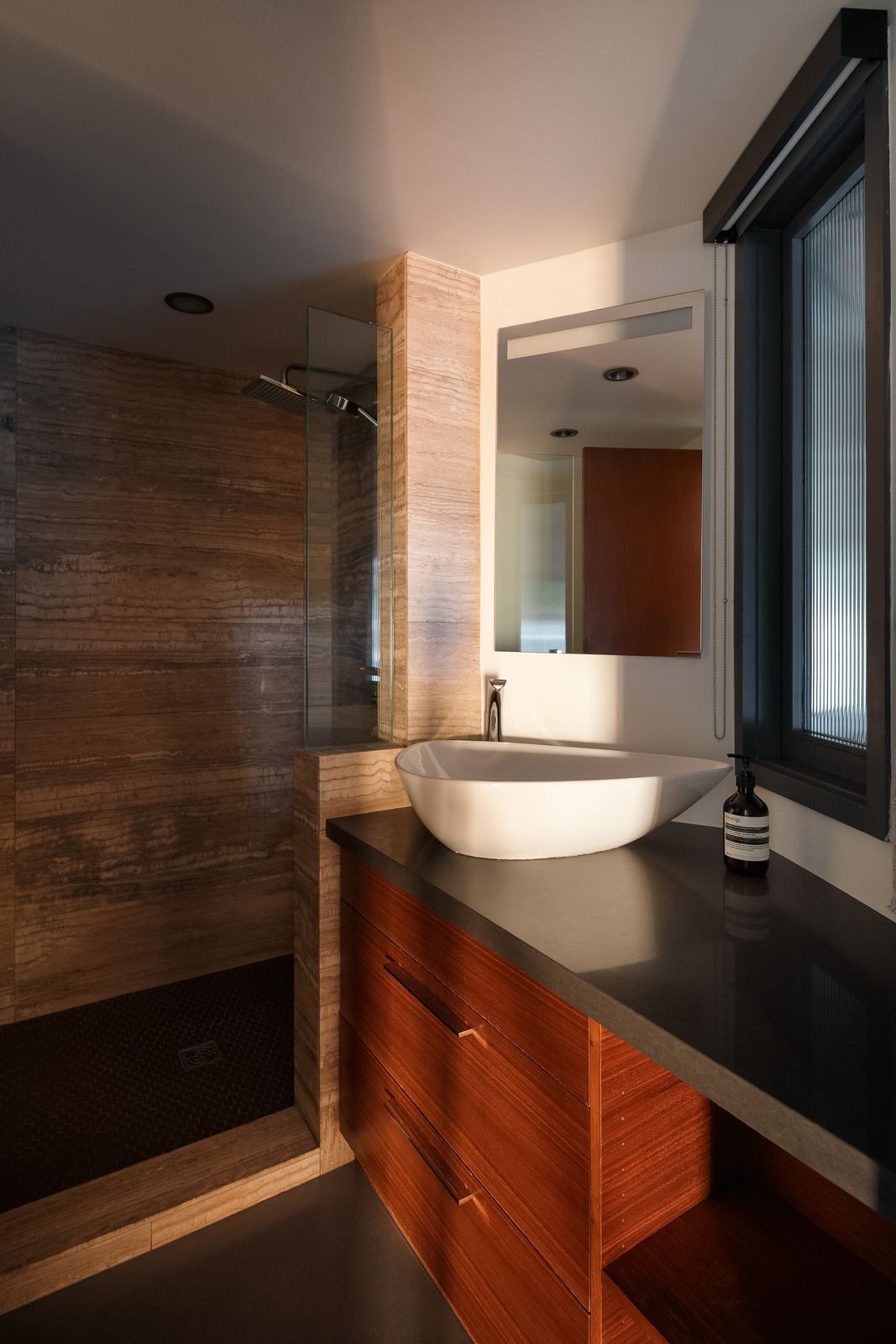 Photo 14 of 14 in Ron Thom’s Carmichael House Just Hit the Market Near ...