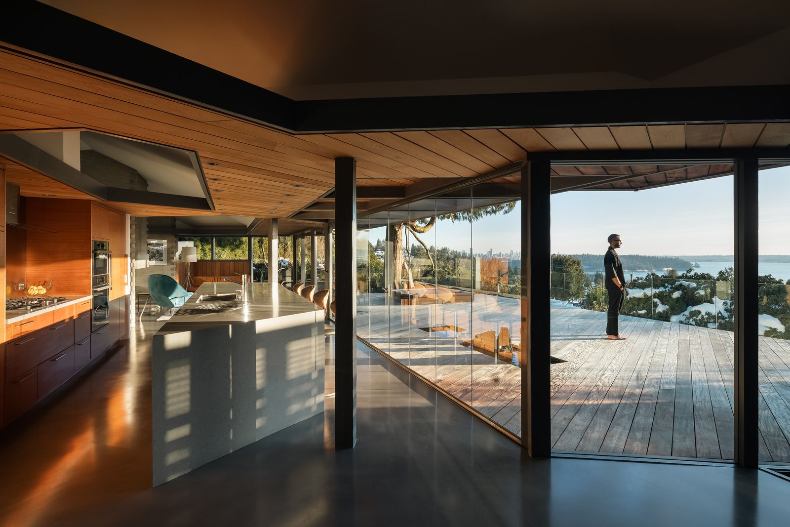 Photo 5 of 14 in Ron Thom’s Carmichael House Just Hit the Market Near ...