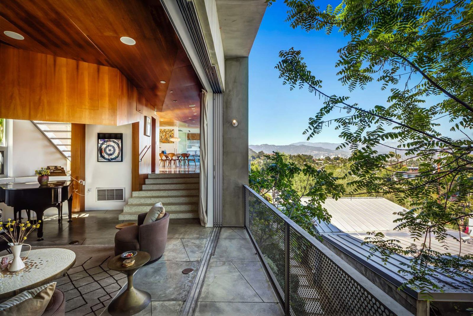 Photo 4 of 14 in The All-Glass Home of Shepard Fairey Asks $4.6M - Dwell