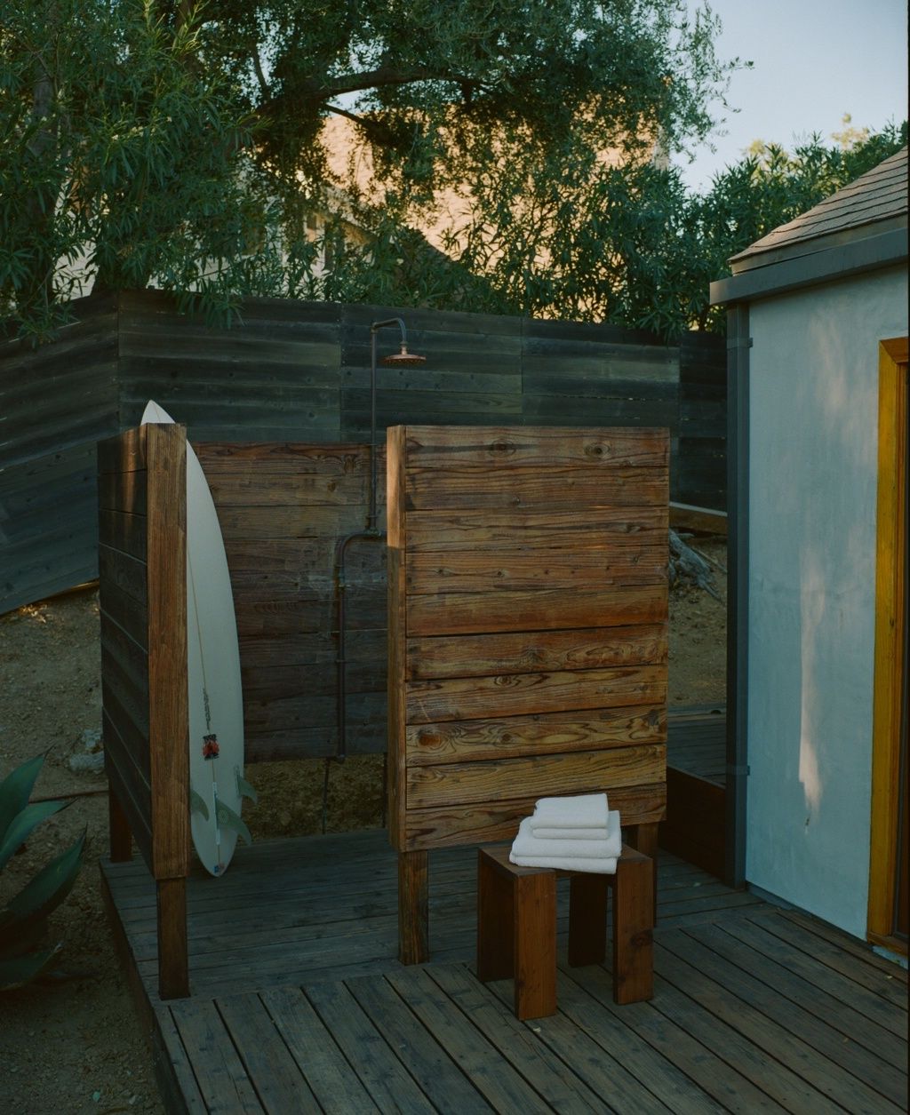 Photo 15 of 15 in You Can See Downtown L.A. From This Tranquil Topanga ...