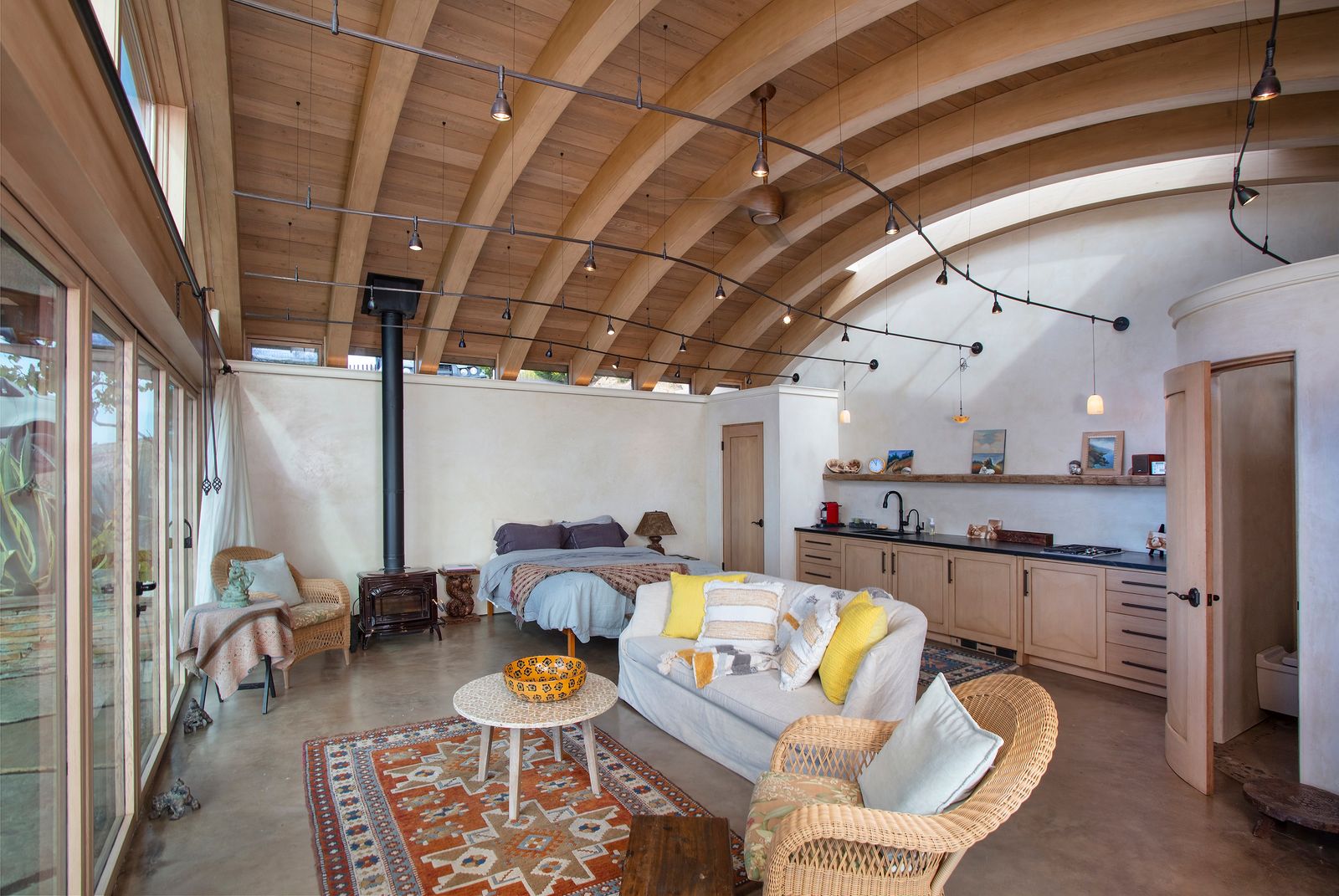 Photo 5 of 15 in Big Sur Legend Mickey Muennig Gave This $5.5M Home ...