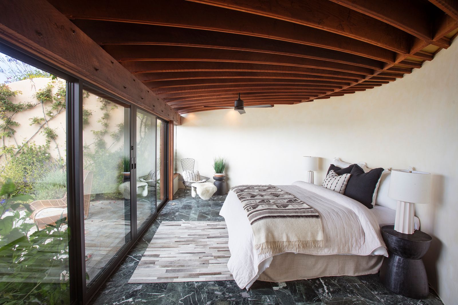 Photo 8 of 15 in Big Sur Legend Mickey Muennig Gave This $5.5M Home ...