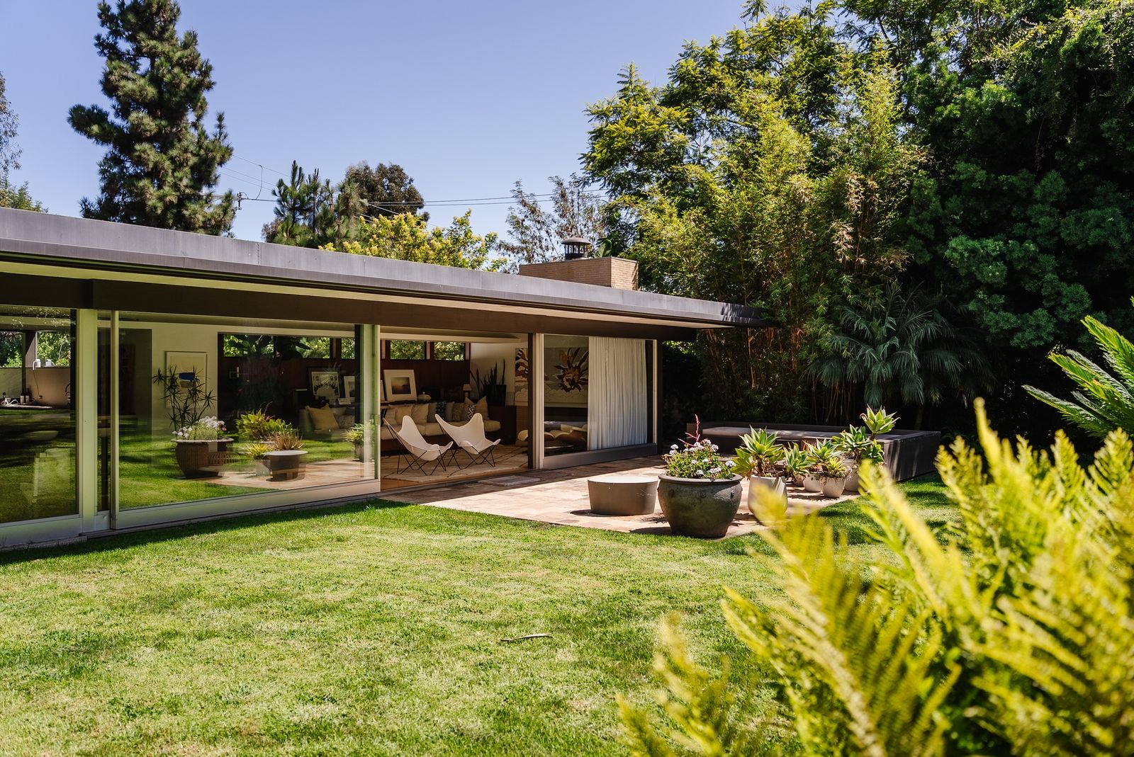 Photo 11 of 14 in Richard Neutra’s Case Study House #20 Is on the ...
