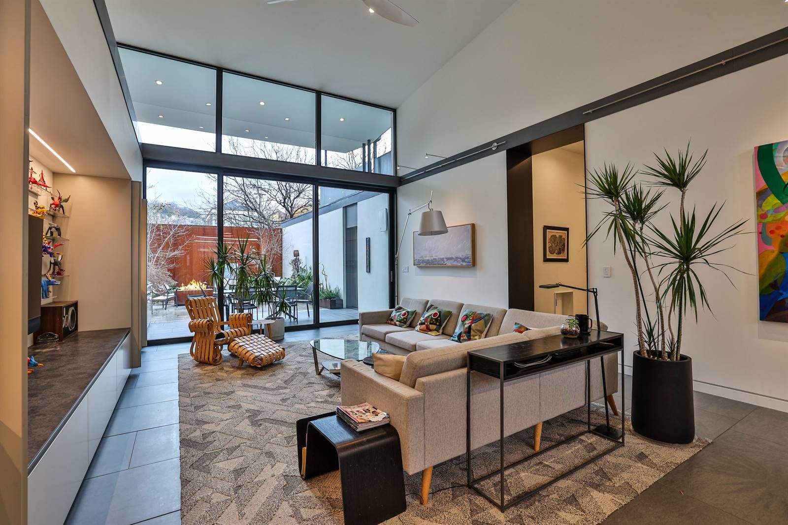 Photo 2 of 15 in In Cincinnati, an Award-Winning, LEED Platinum Row ...
