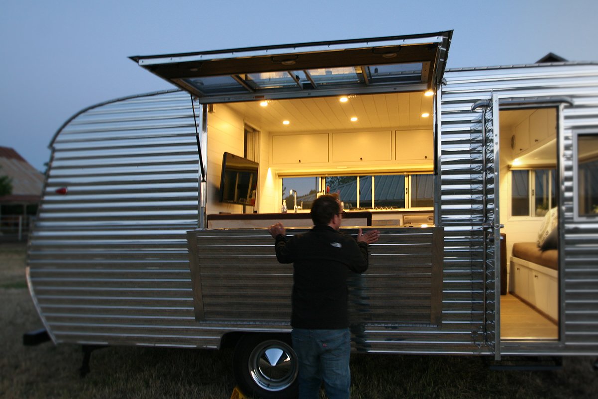Photo 3 of 4 in This Tiny Trailer Makes the World its Living Room - Dwell