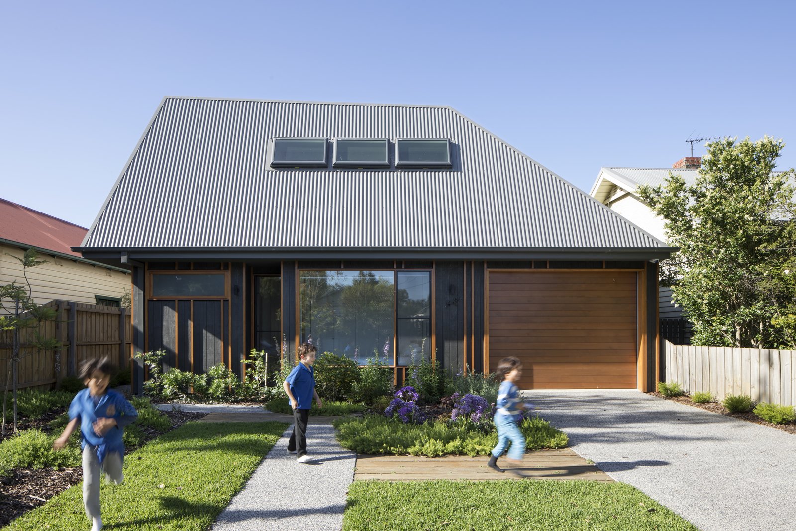 A Family Home in Australia Features a Playful Version of the Classic ...