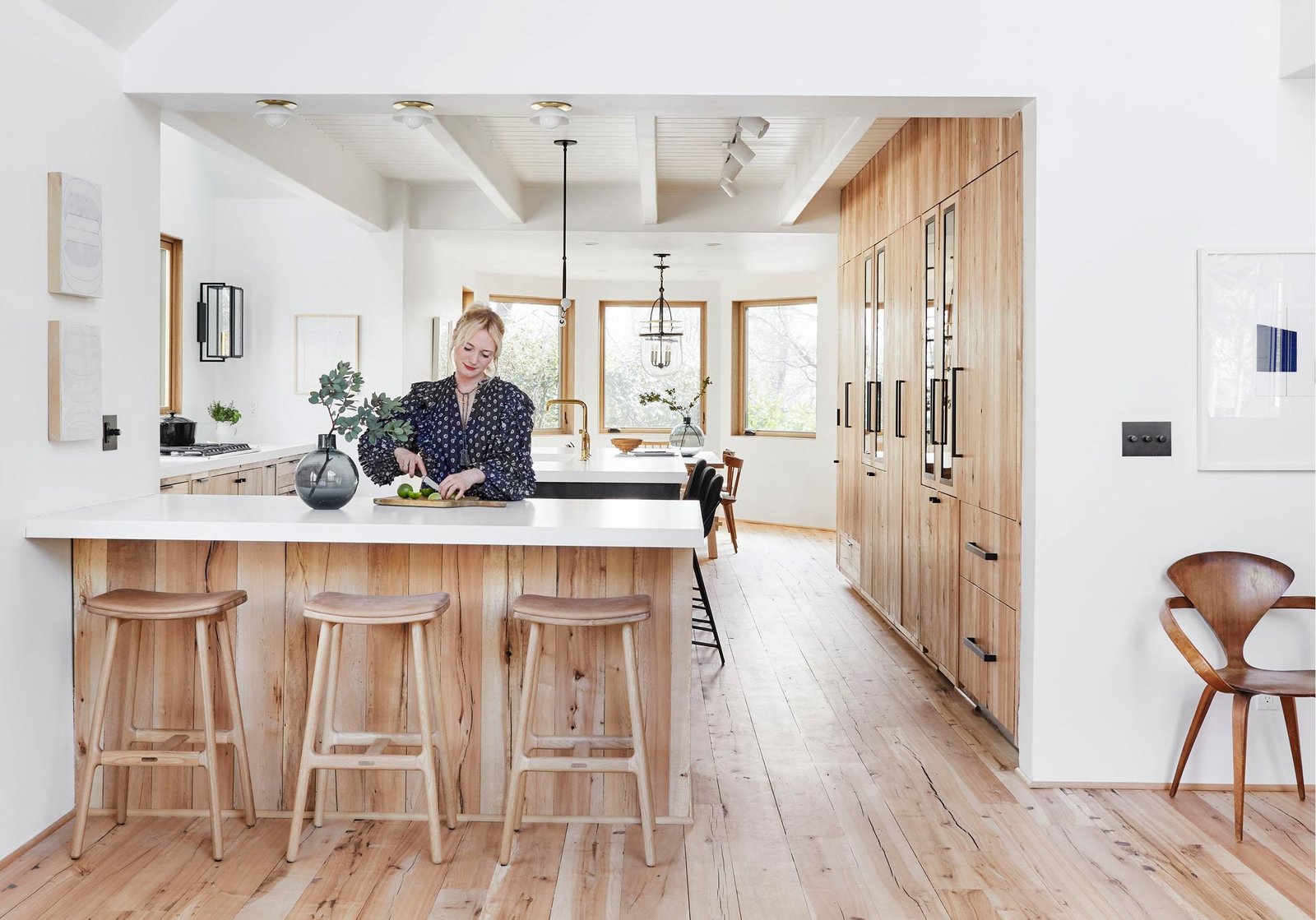 Designer Emily Henderson’s Simple Guide to Styling Your Home for ...