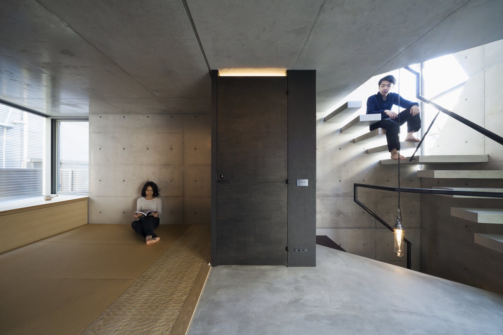 Photo 14 of 16 in A Concrete Micro-House in Japan Works All the Angles ...