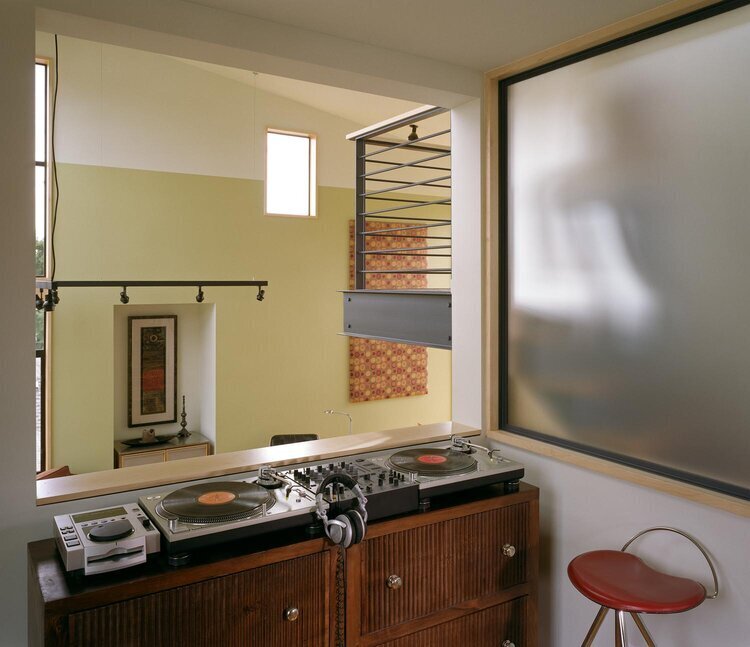 Photo 8 of 8 in Zipper House by DeForest Architects - Dwell