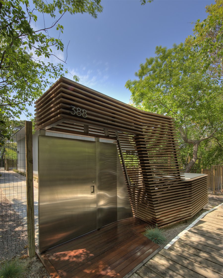 Photo 2 of 2 in Fire Island Gate by Büro Koray Duman Architects - Dwell