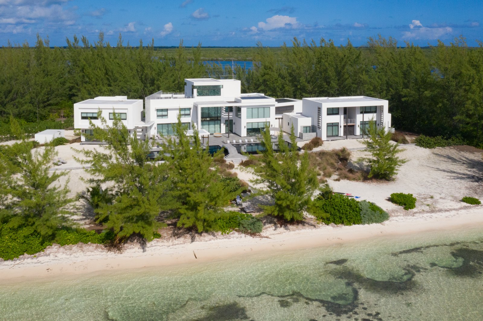 A Dream-Like Residence on the Cayman Islands Asks $39.9M (5 Photos) - Dwell