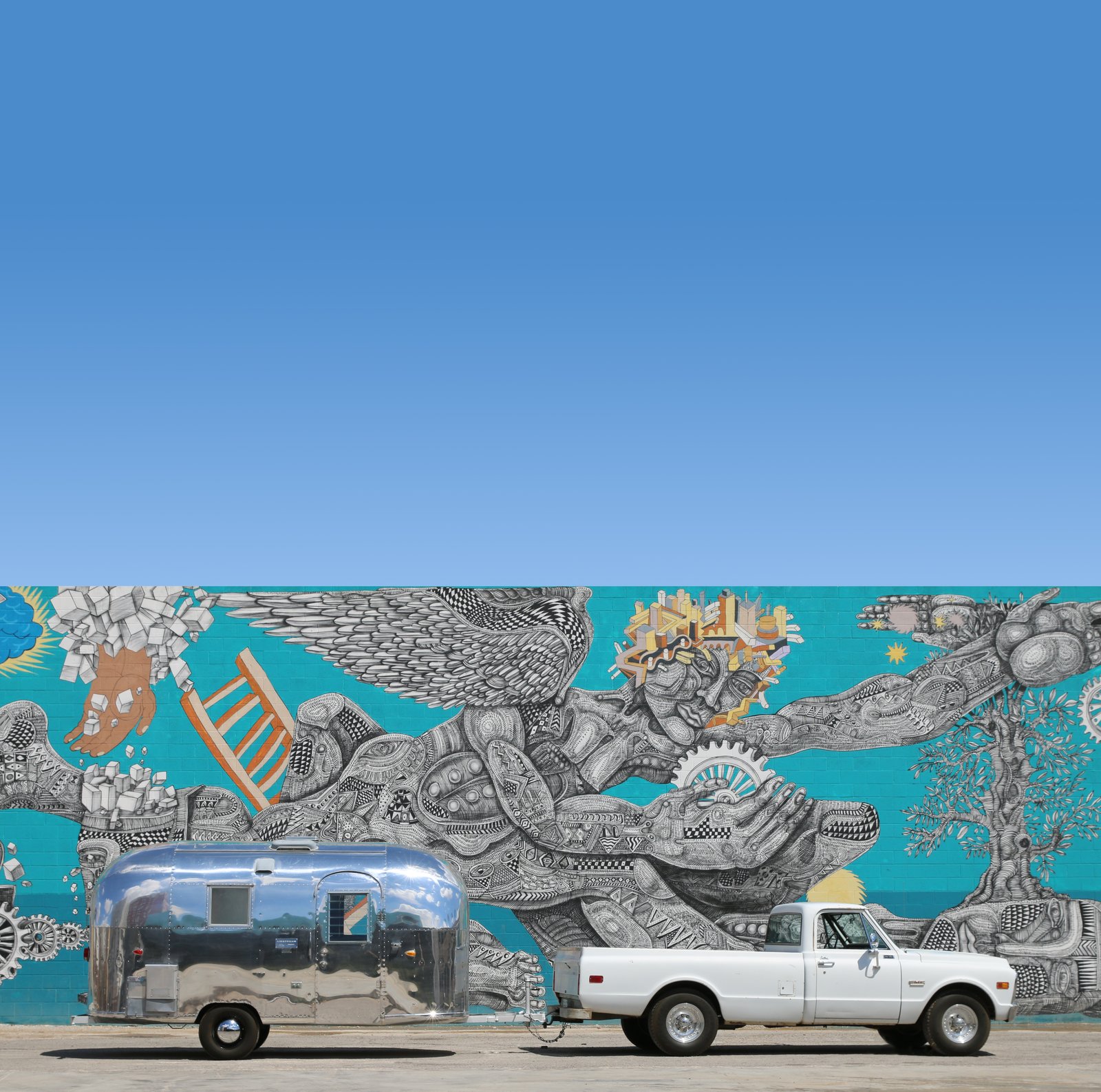 Photo 1 of 20 in Live the Airstream Life Vicariously With a New Book ...