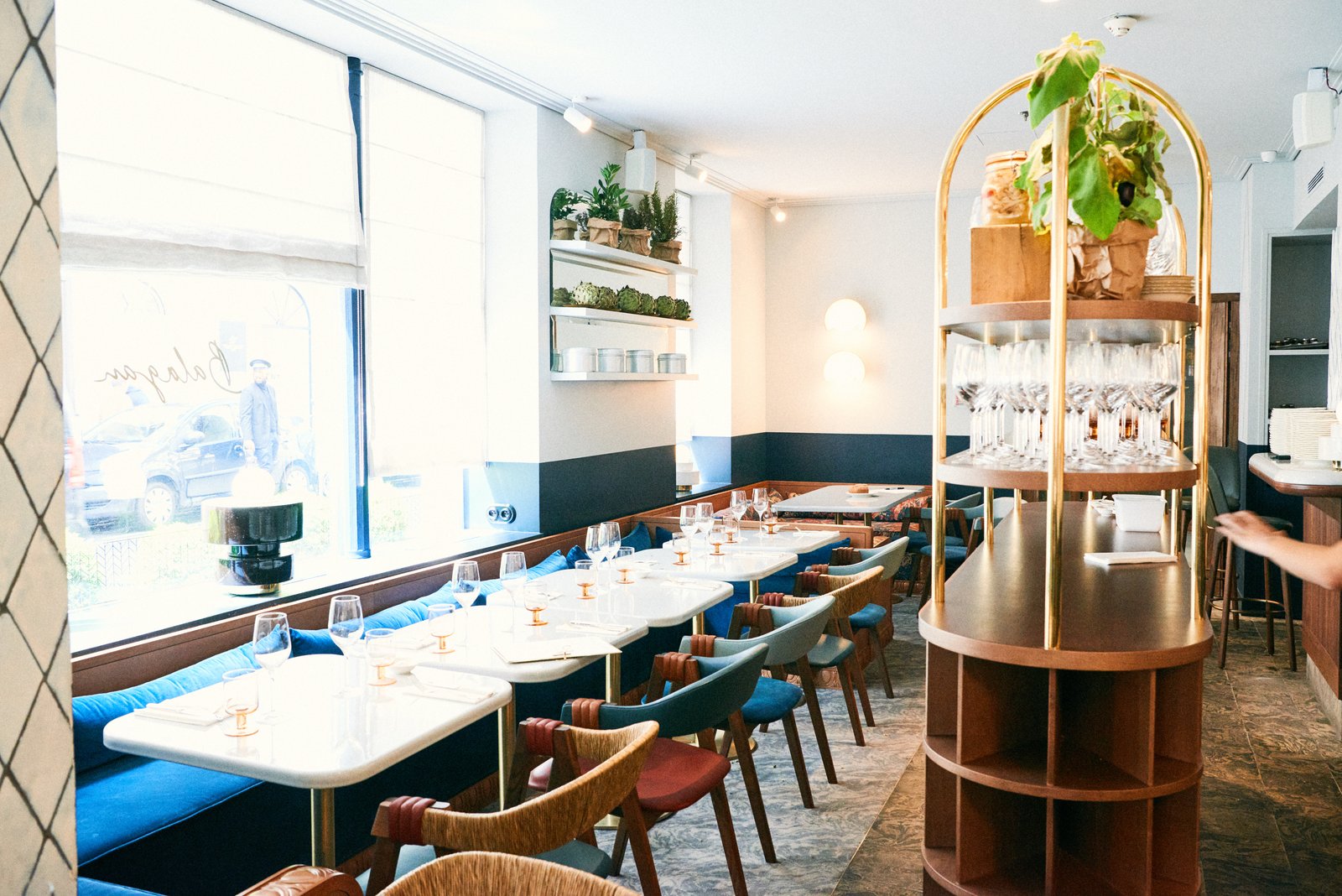 A New Israeli Eatery in Paris Serves Up Mediterranean Style - Dwell