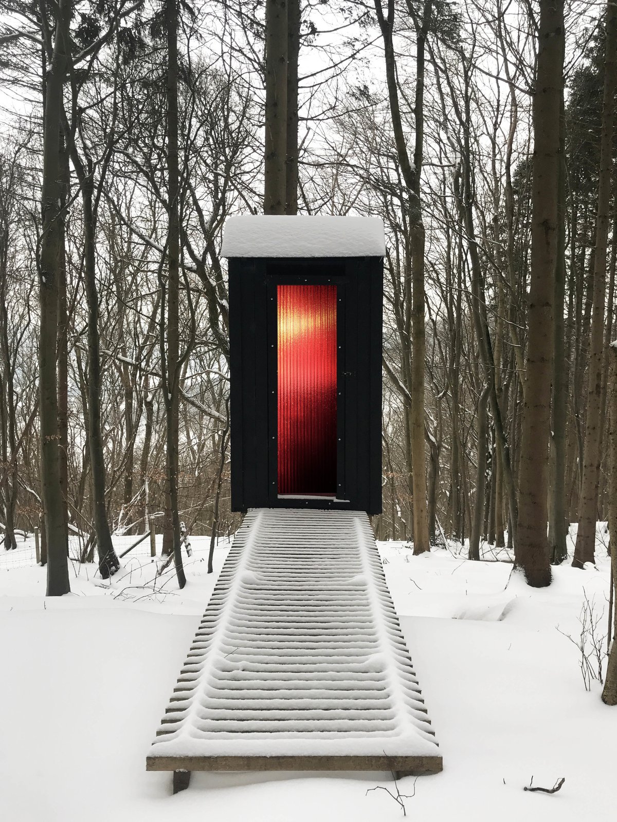 Photo 13 of 26 in 10 Buildings We Love by Piers Taylor - Dwell