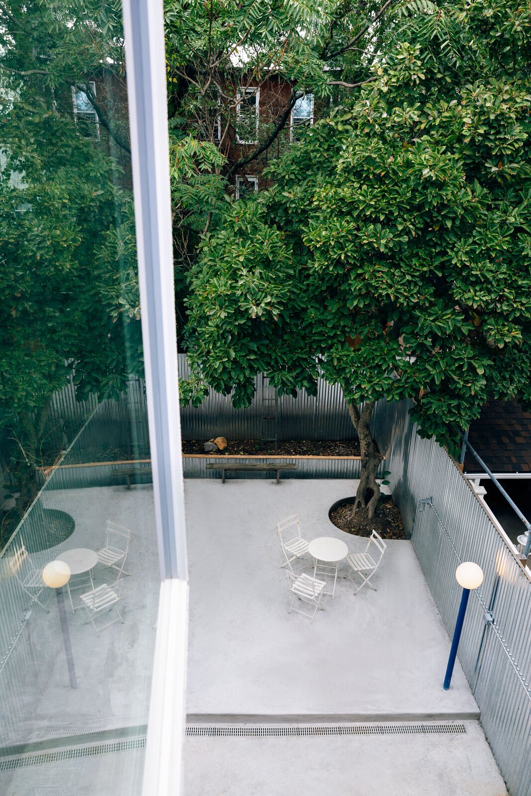 Photo 11 of 13 in An All-Blue House in Bushwick Brings Big Color to the ...