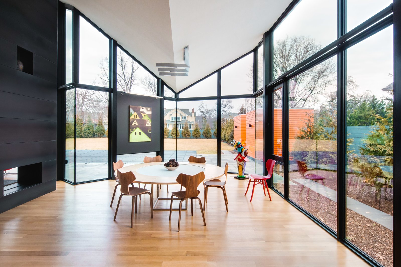 Photo 8 of 15 in Aluminum Window Walls by Western Window Systems - Dwell