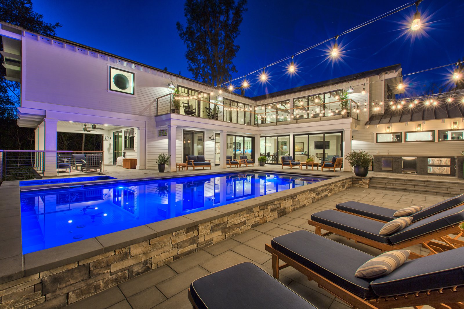 Photo 1 of 51 in Large Scale CalArc Pavers by Stepstone, Inc. - Dwell