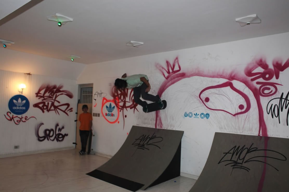 Photo 5 of 13 in Inside Skateboarding by Nick Dine - Dwell