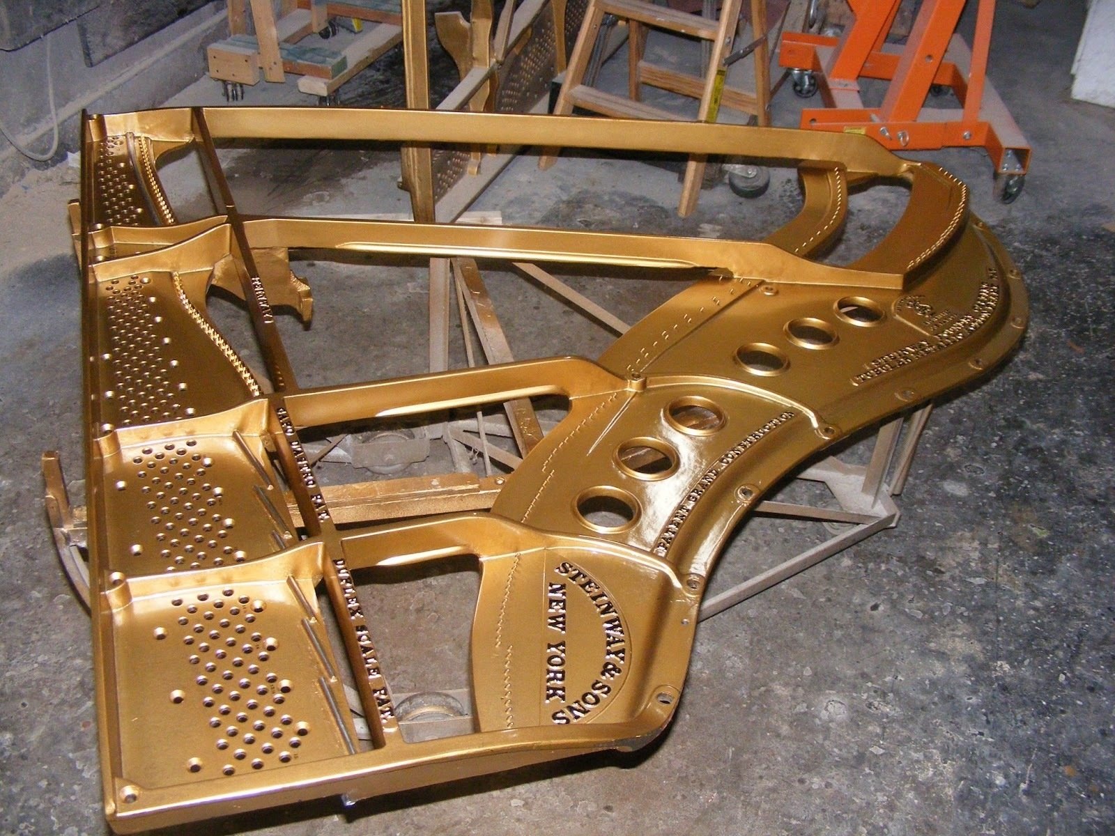 Photo 3 of 5 in piano by Megan Standish - Dwell