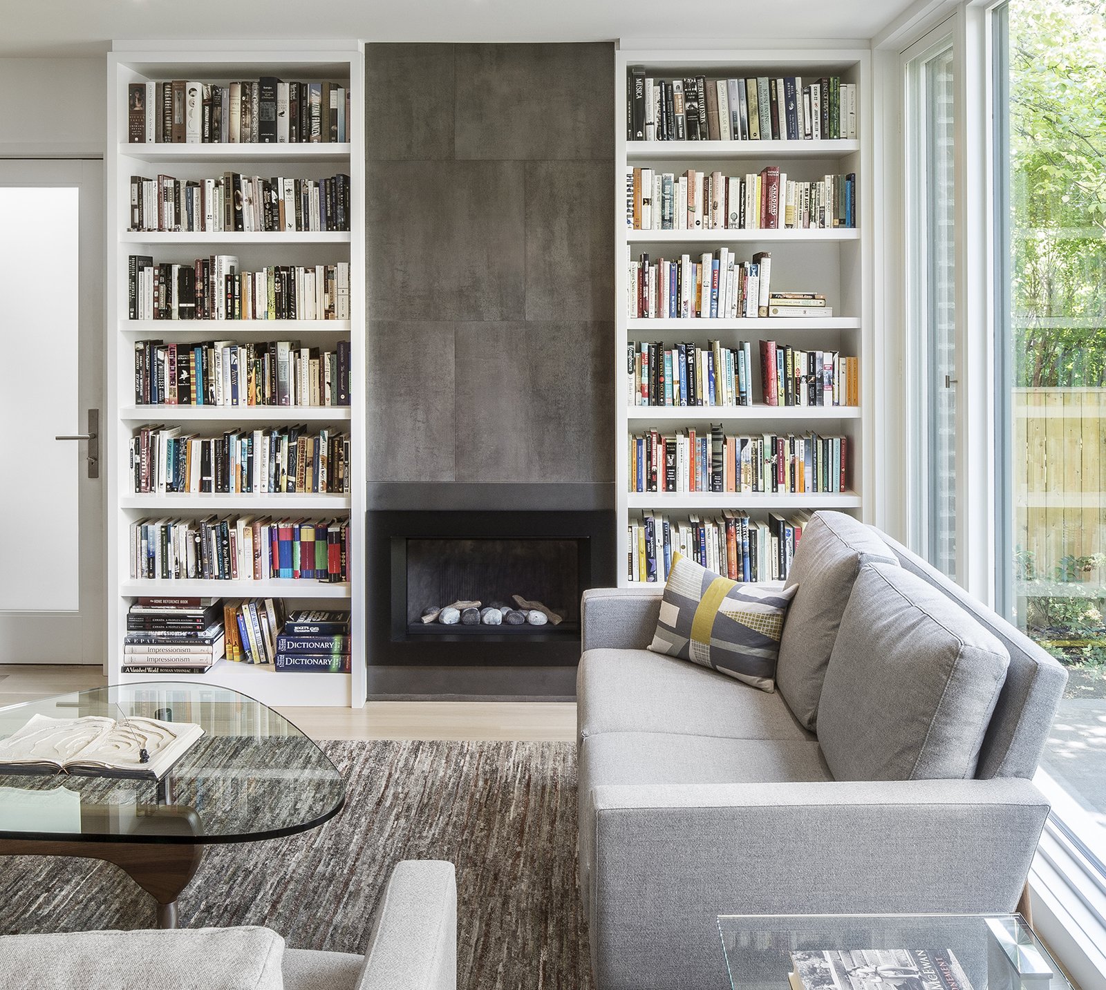 Living rooms (2 Photos) - Dwell
