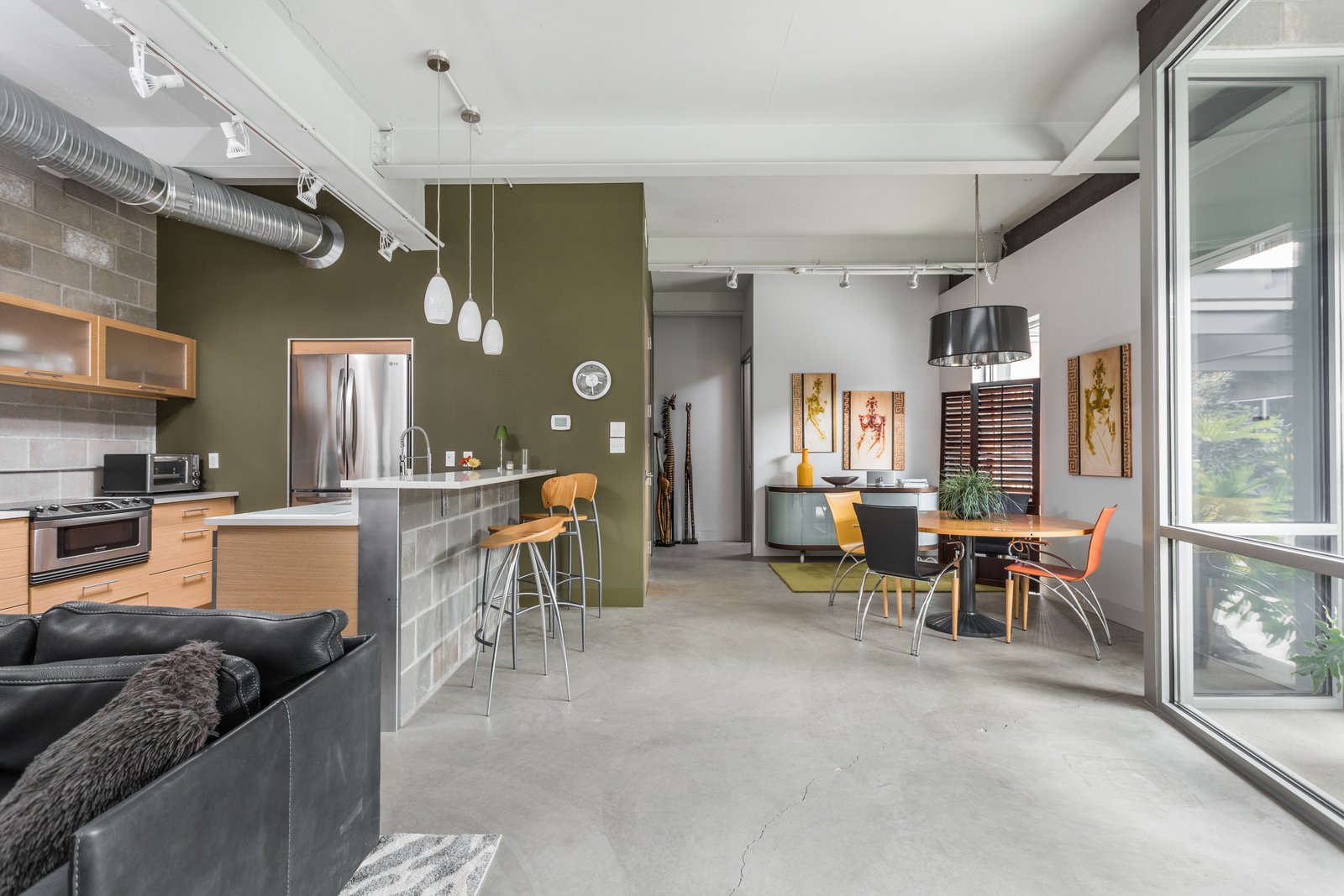 Photo 12 of 12 in A Converted Ink Factory in Downtown Indianapolis Asks ...