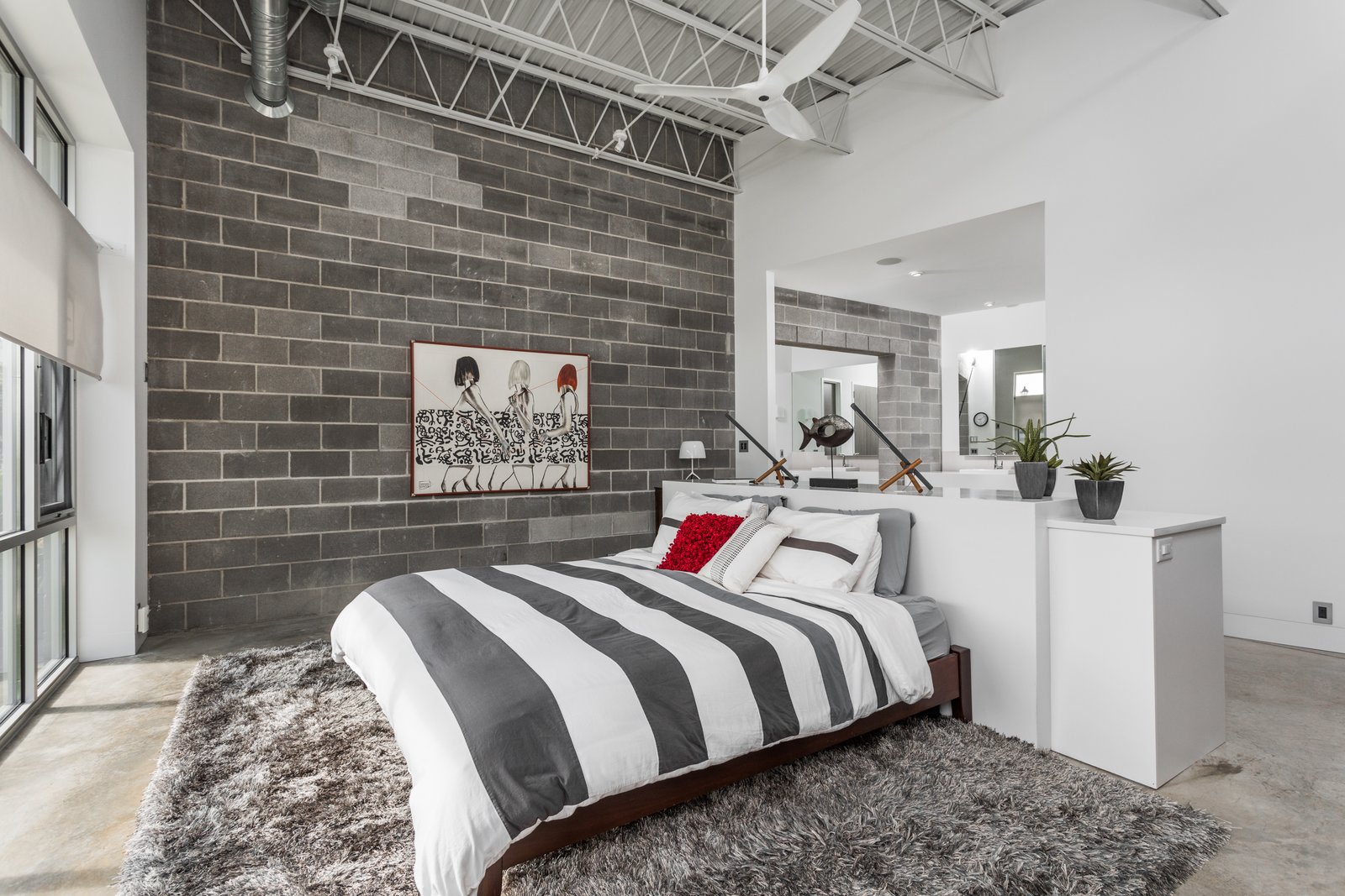 Photo 10 of 12 in A Converted Ink Factory in Downtown Indianapolis Asks ...