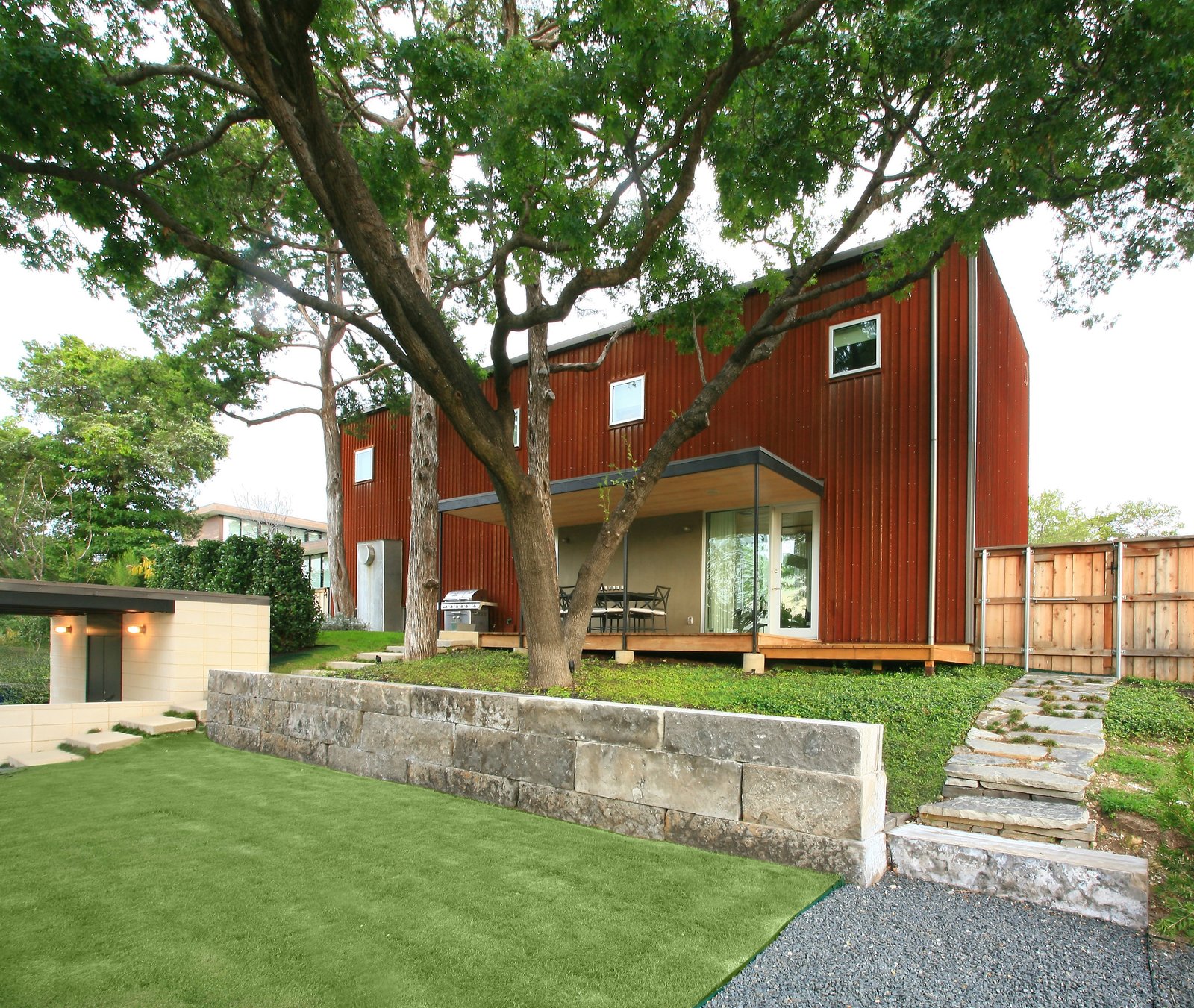 Photo 15 of 15 in Sunrise House by buchanan architecture - Dwell