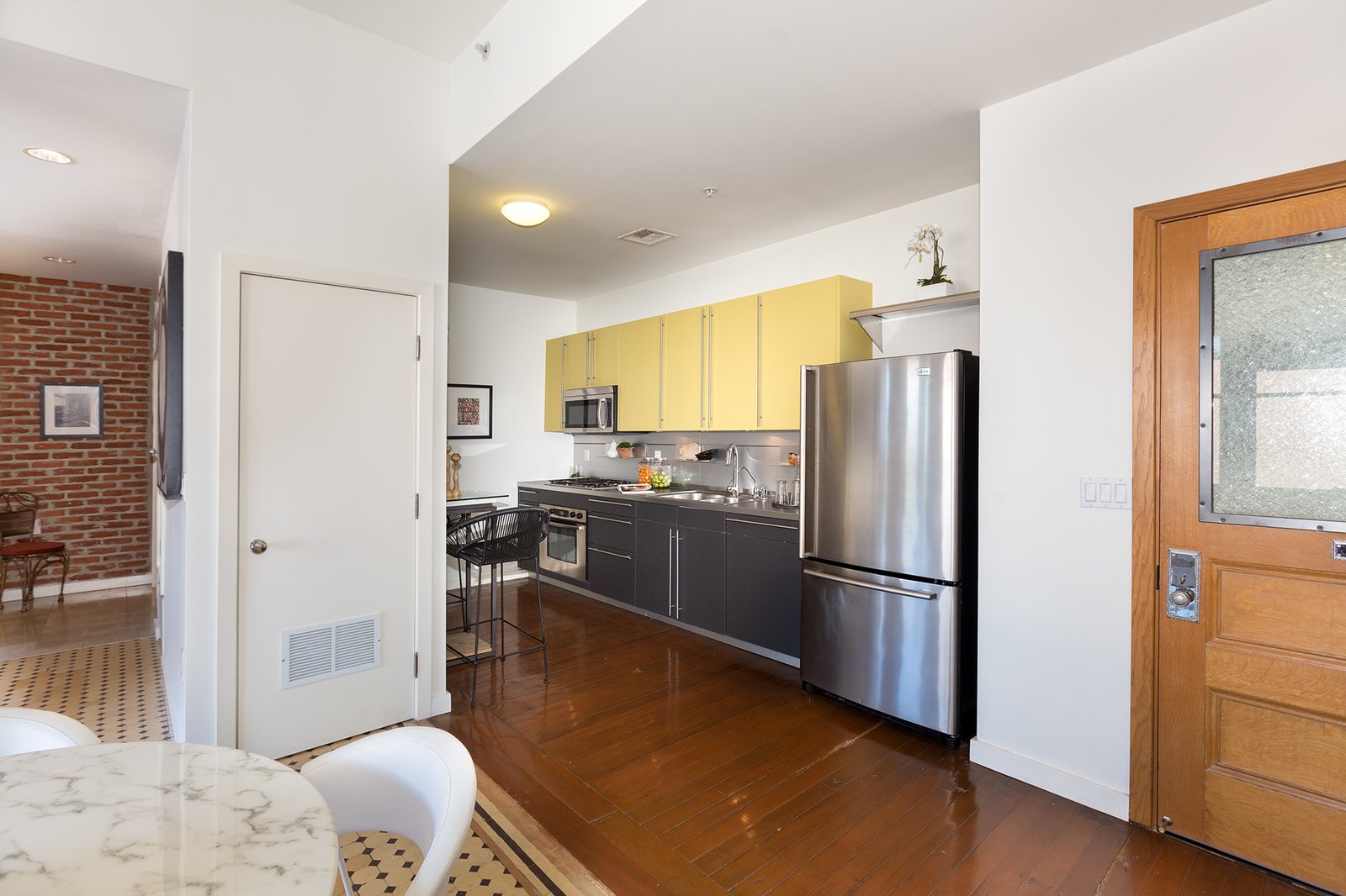 Photo 3 of 19 in Douglas Lofts, 3D by URBAN RESIDENTIAL BROKERAGE - Dwell