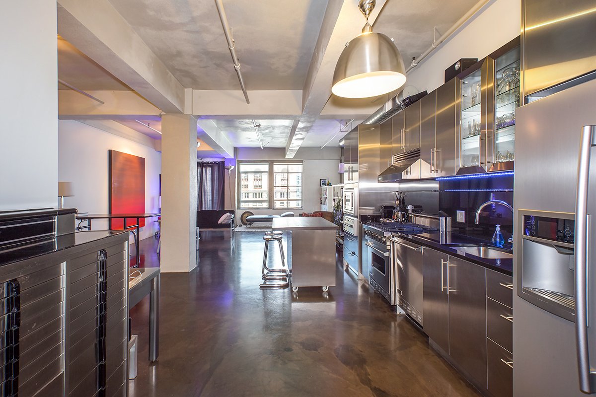Eastern Columbia Lofts, 1009 posted by URBAN RESIDENTIAL BROKERAGE ...