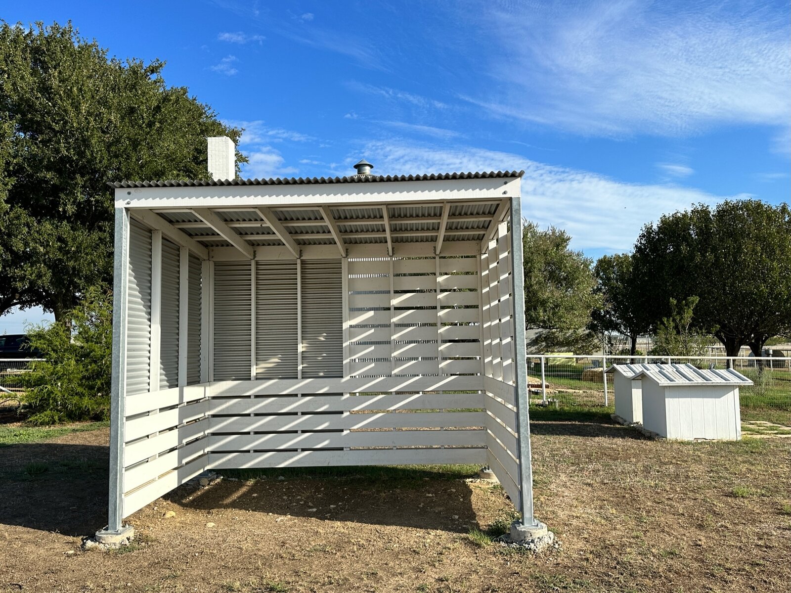 Photo 4 of 49 in DFW Texas Modern Max Levy Home asks $1.1 million by ...