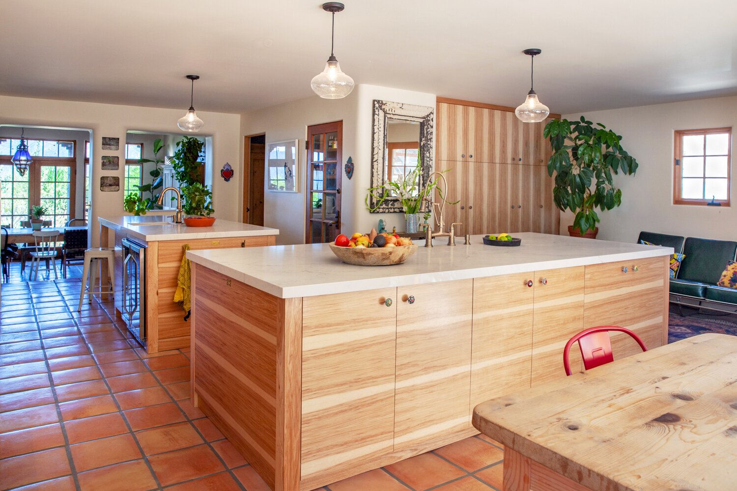 Photo 3 of 11 in A Bright and Joyful Topanga Canyon Kitchen Redesign by ...