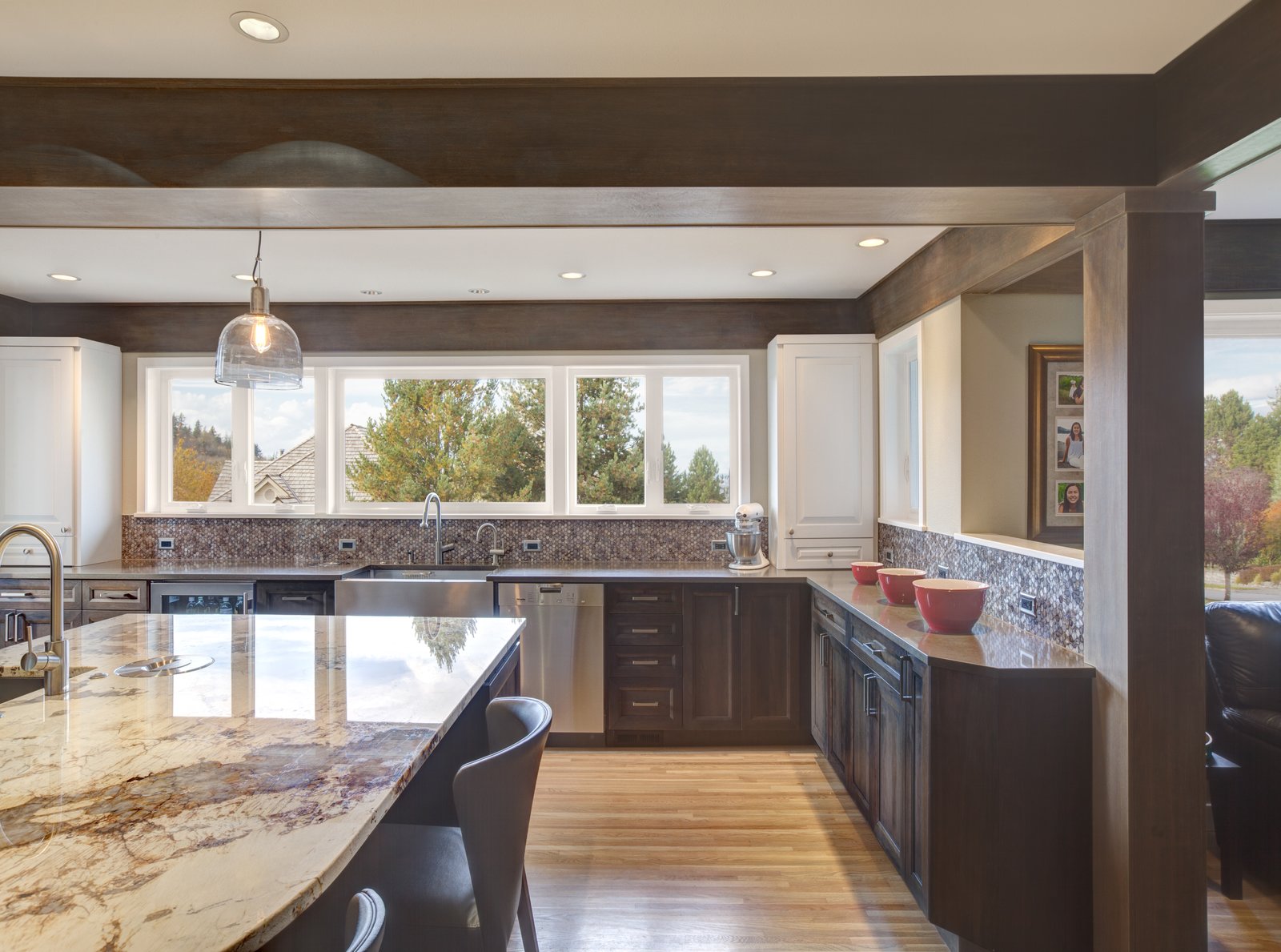 Photo 3 of 8 in Lisa's Family Kitchen by MLB Design Group - Dwell