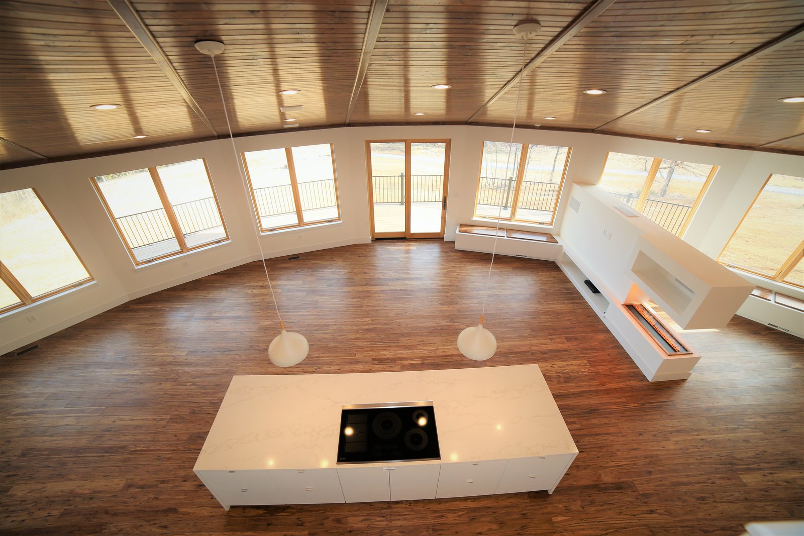 Photo 3 of 10 in Custom Prefab Home in Tennessee by Deltec Homes - Dwell