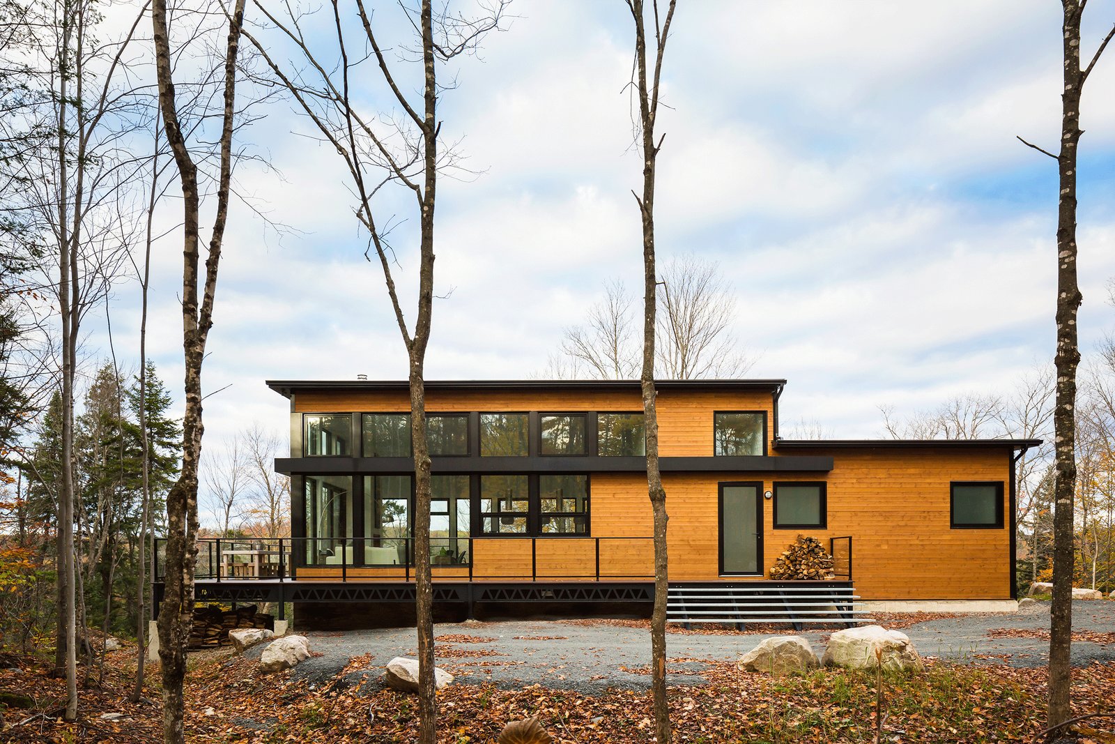 Photo 6 of 23 in BONE Structure homes by BONE Structure - Dwell