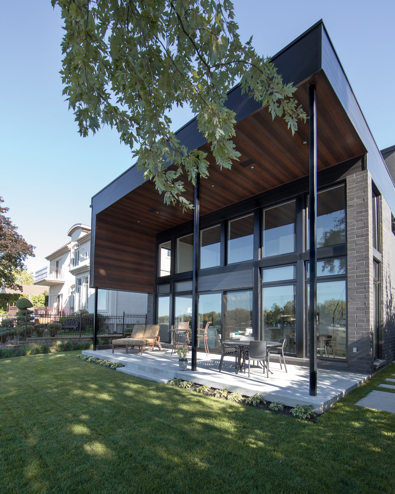 Photo 7 of 7 in Water Front Residence by BONE Structure - Dwell