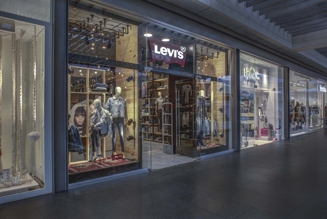 Photo 7 of 10 in Levi´s by RIMA Arquitectura - Dwell
