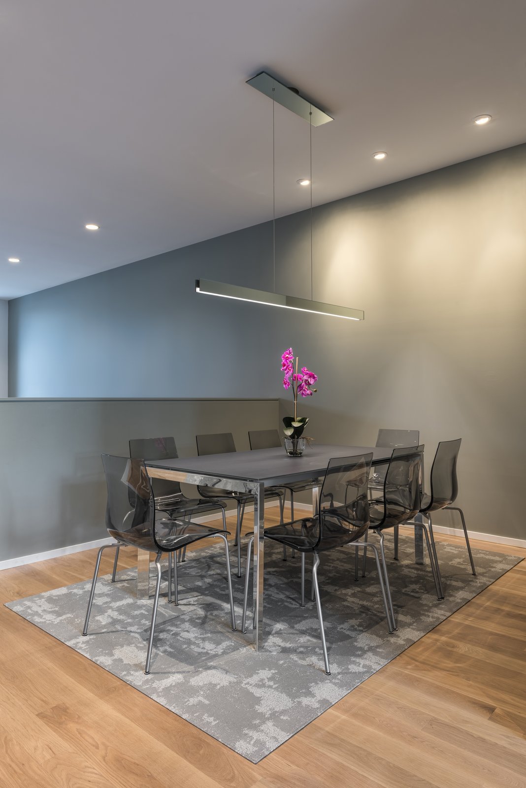 Photo 1 of 7 in Architectural Linear by Edge Lighting by Lightology - Dwell