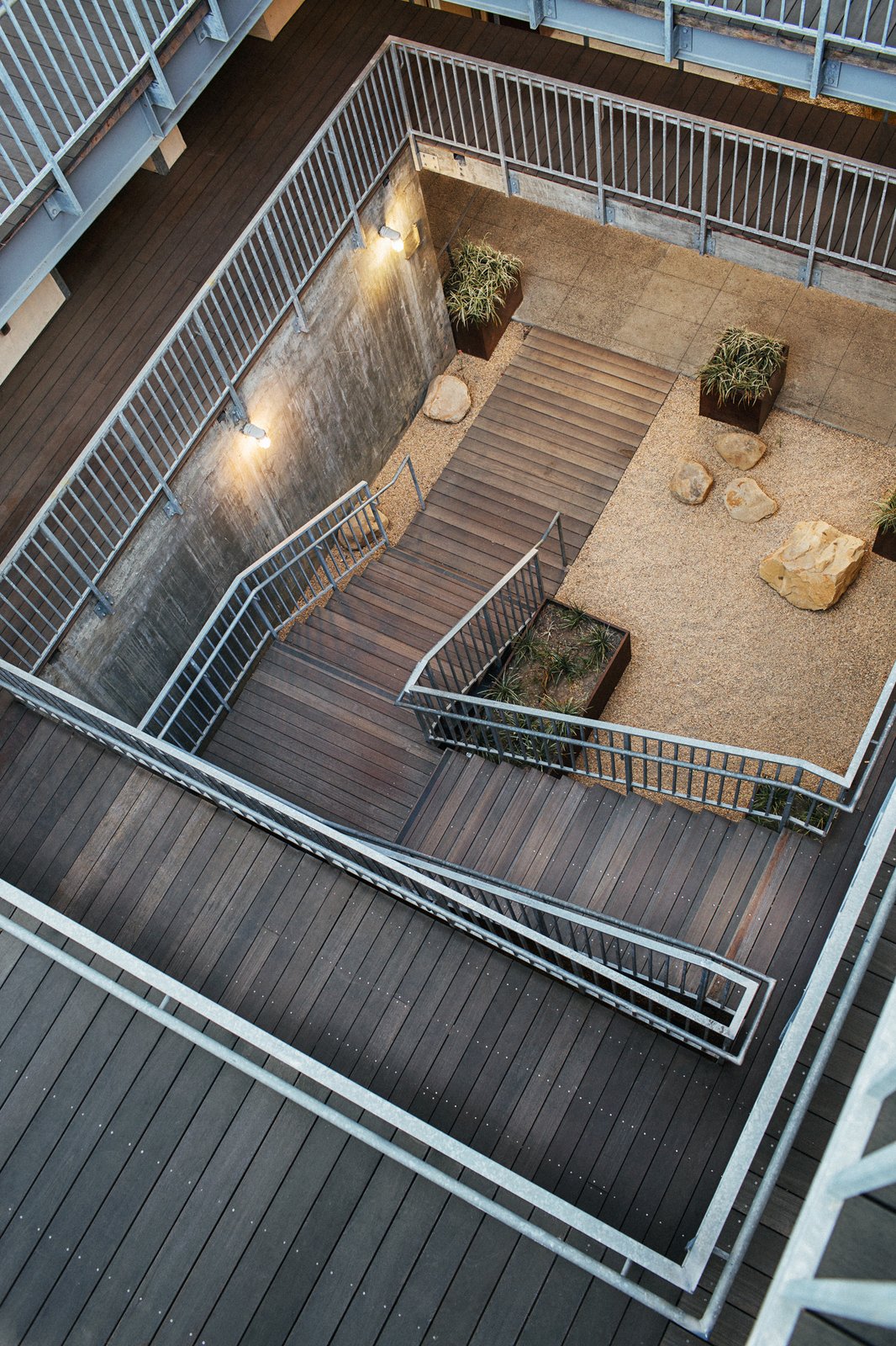 Photo 2 of 7 in Urban Mixed-use building by ANACAPA - Dwell