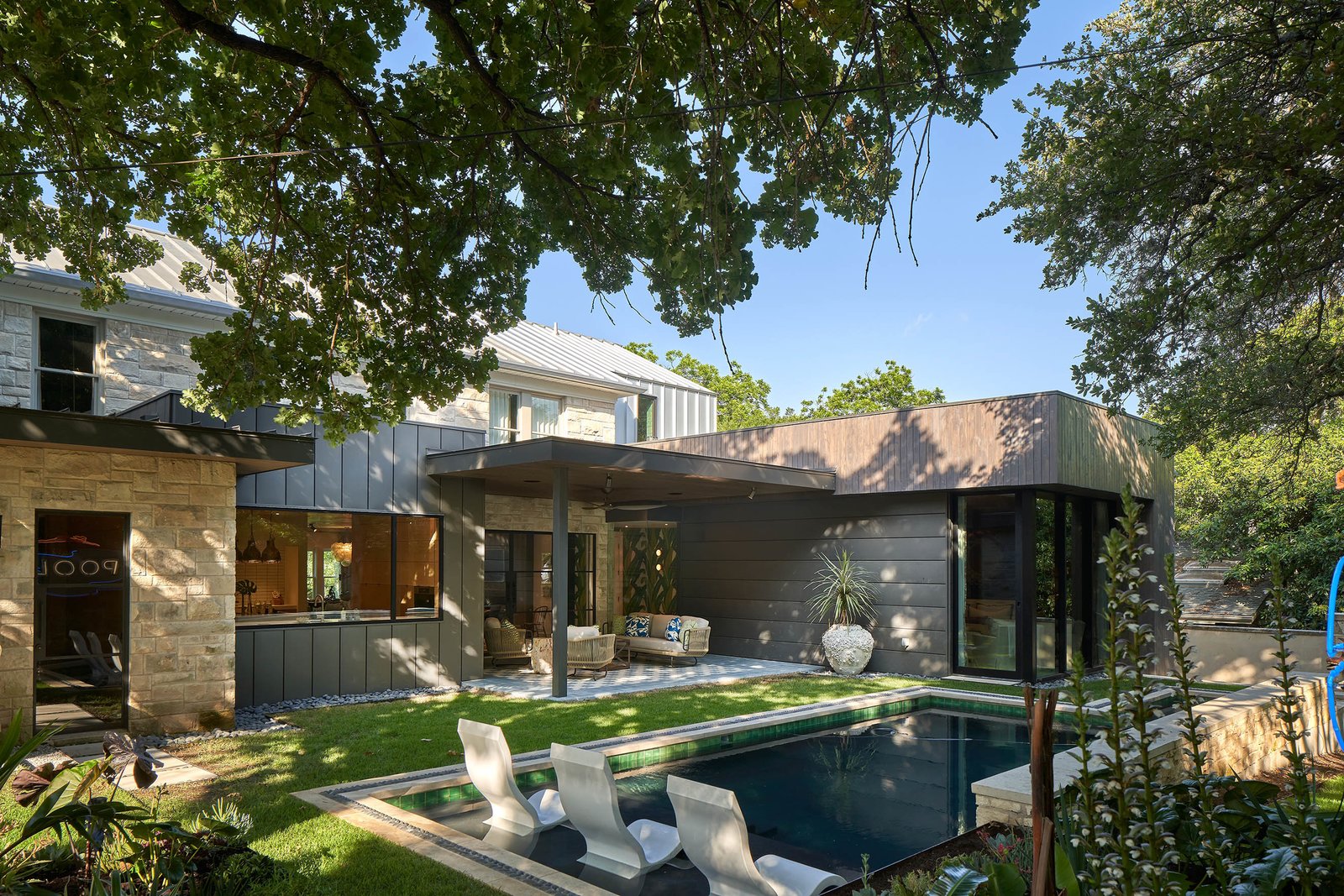 Photo 4 of 7 in Cromwell Residence by Cornerstone Architects, LLP - Dwell